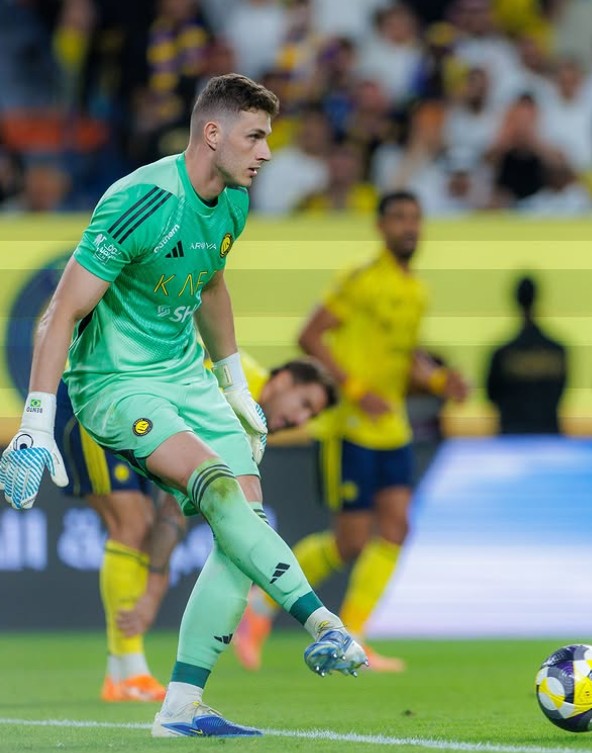 Il Genoa ha presentato un'offerta per Bento, portiere dell'Al Nassr