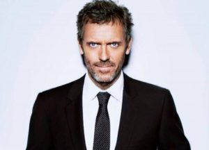 Dottor House, giornalista critica e Hugh Laurie si infuria ...
