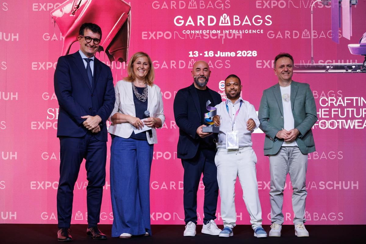 Expo Riva Schuh e Gardabags, Shoefitr.io vince startup competition ...