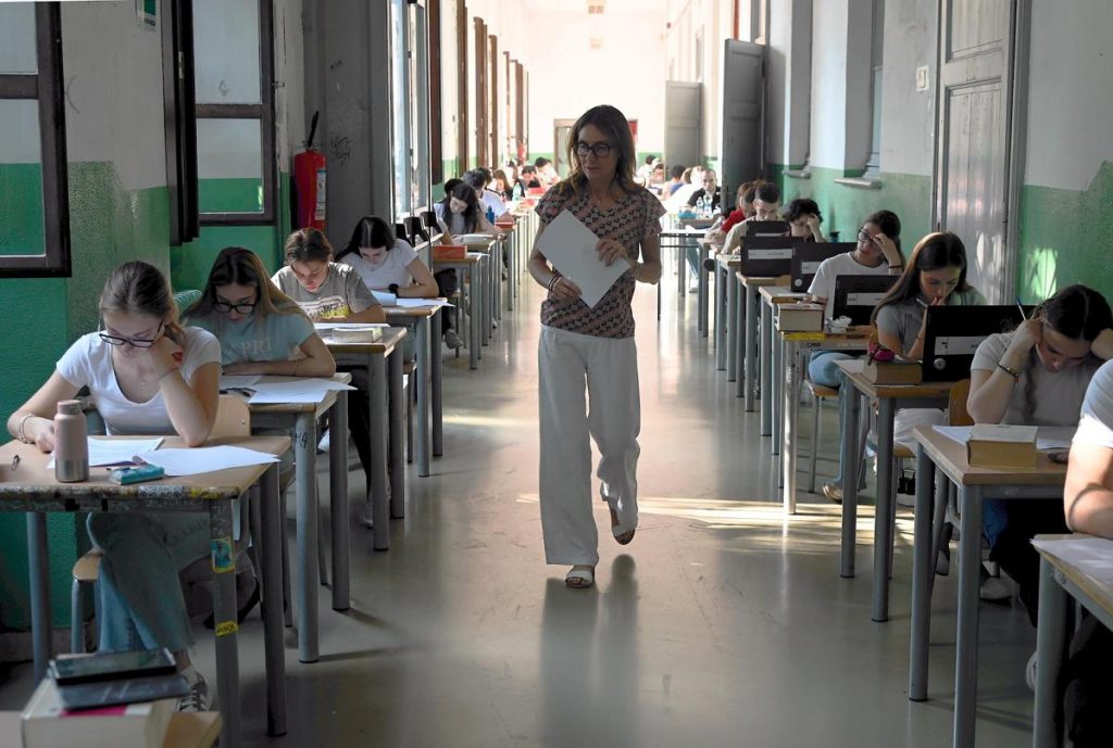 Il regista di 'Notte prima degli esami 3.0' agli studenti: ''Passate la ...
