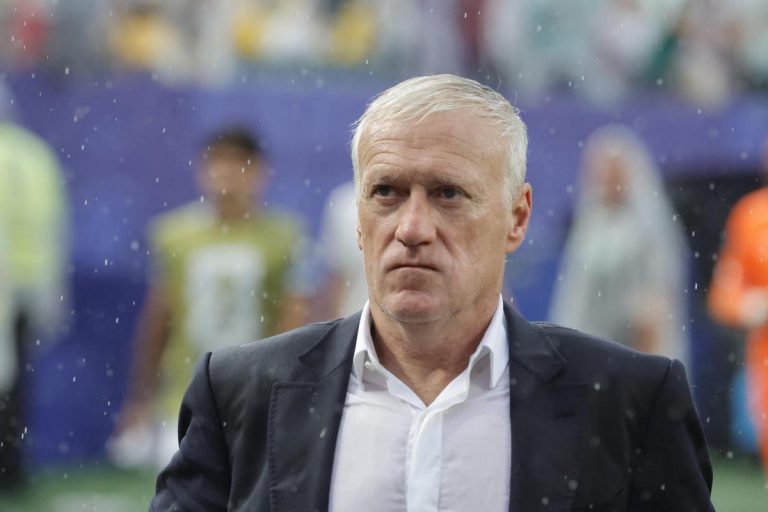 Mondiali, Deschamps torna in Francia: morta la madre del ct dei Bleus ...