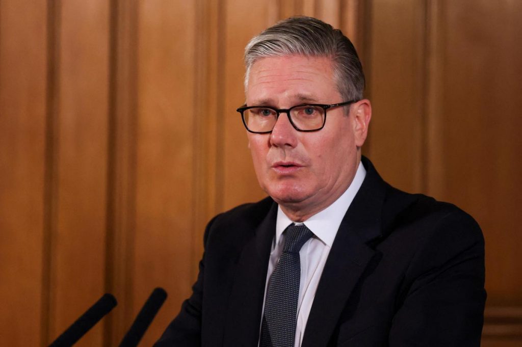 Starmer: "Intercettata nella Manica una petroliera della flotta ombra ...